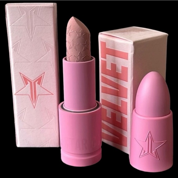 Jeffree Star | Makeup | New Jeffree Star Velvet Funeral Parlor Lipstick ...
